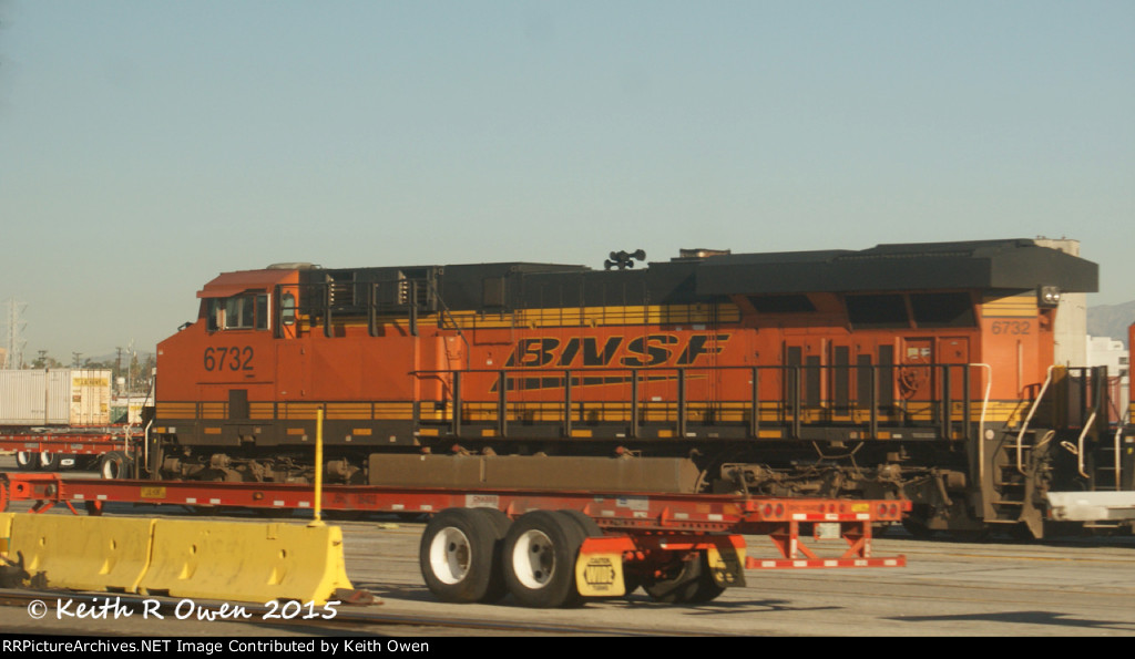 BNSF 6732